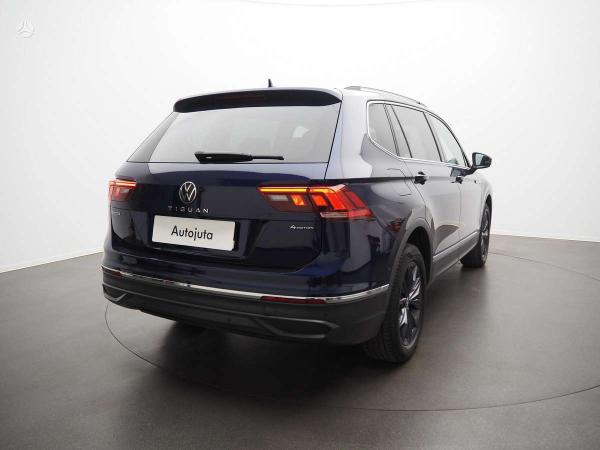 Синий Фольксваген Tiguan Allspace 2022 в Вильнюс, объемом двигателя 1.97 л и пробегом 138 тыс. км за 25600 €, фото 4 на AUTOMOTO.COM.LV
