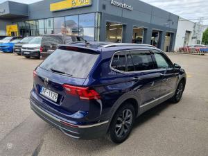 Zils Volkswagen Tiguan Allspace 2022 Rīga, ar dzinēja tilpumu 1.50 L un nobraukumu 91 tūkst. km par 20700 €, foto 3 vietnē AUTOMOTO.COM.LV