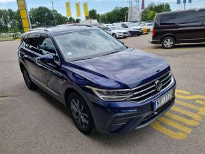 Zils Volkswagen Tiguan Allspace 2022 Rīga, ar dzinēja tilpumu 1.50 L un nobraukumu 91 tūkst. km par 20700 €, foto 4 vietnē AUTOMOTO.COM.LV