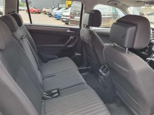 Zils Volkswagen Tiguan Allspace 2022 Rīga, ar dzinēja tilpumu 1.50 L un nobraukumu 91 tūkst. km par 20700 €, foto 9 vietnē AUTOMOTO.COM.LV