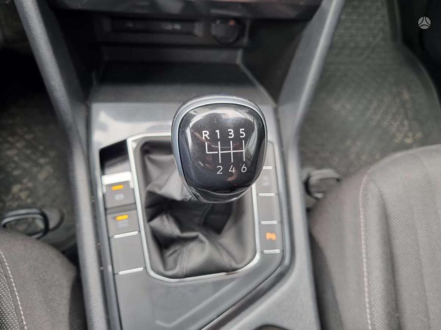Zils Volkswagen Tiguan Allspace 2022 Rīga, ar dzinēja tilpumu 1.50 L un nobraukumu 91 tūkst. km par 20700 €, foto 13 vietnē AUTOMOTO.COM.LV