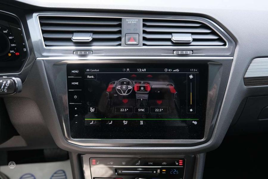 Blue Volkswagen Tiguan Allspace 2022 in Vilnius, with an engine capacity of 1.97 L and mileage of 121 thousand km for 27300 €, photo 15 on AUTOMOTO.COM.LV