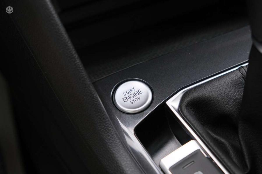 Blue Volkswagen Tiguan Allspace 2022 in Vilnius, with an engine capacity of 1.97 L and mileage of 121 thousand km for 27300 €, photo 23 on AUTOMOTO.COM.LV