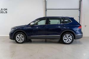 Синий Фольксваген Tiguan Allspace 2022 в Вильнюс, объемом двигателя 1.97 л и пробегом 150 тыс. км за 23900 €, фото 5 на AUTOMOTO.COM.LV