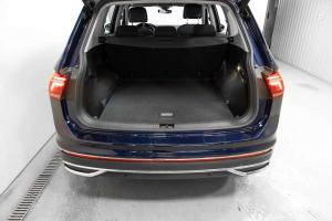 Синий Фольксваген Tiguan Allspace 2022 в Вильнюс, объемом двигателя 2.00 л и пробегом 134 тыс. км за 28900 €, фото 26 на AUTOMOTO.COM.LV