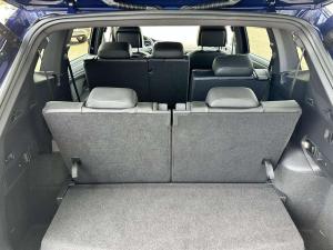 Blue Volkswagen Tiguan Allspace 2022 in Siauliai, with an engine capacity of 1.97 L and mileage of 165 thousand km for 24900 €, photo 9 on AUTOMOTO.COM.LV