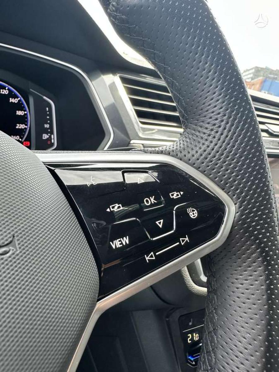 Blue Volkswagen Tiguan Allspace 2022 in Siauliai, with an engine capacity of 1.97 L and mileage of 165 thousand km for 24900 €, photo 27 on AUTOMOTO.COM.LV
