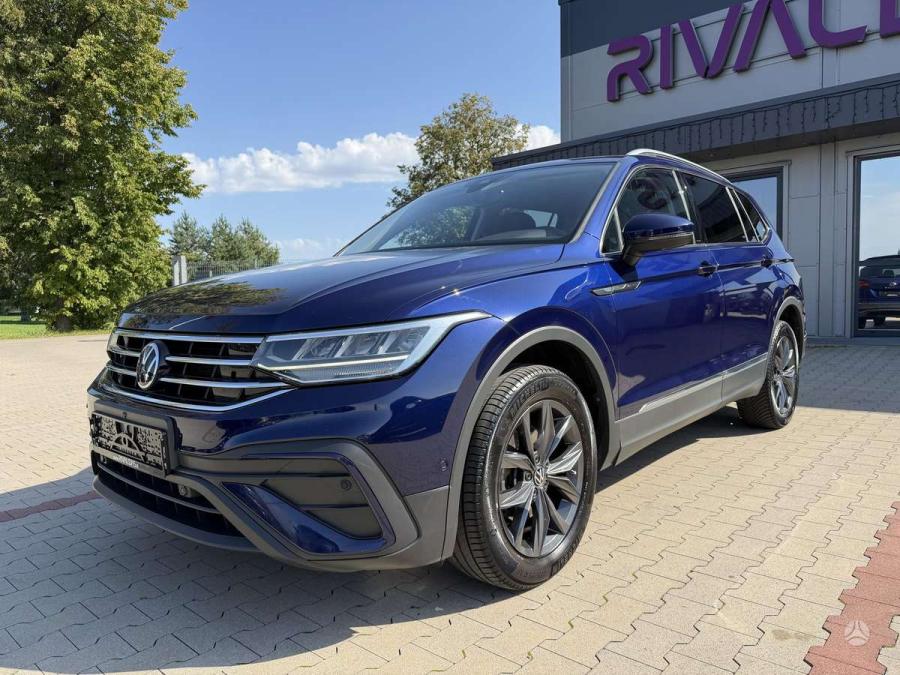 Zils Volkswagen Tiguan Allspace 2022 Šauļi, ar dzinēja tilpumu 1.50 L un nobraukumu 195 tūkst. km par 20558 €, foto 5 vietnē AUTOMOTO.COM.LV