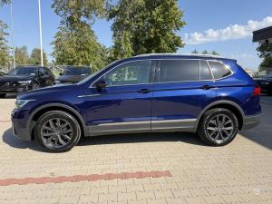 Zils Volkswagen Tiguan Allspace 2022 Šauļi, ar dzinēja tilpumu 1.50 L un nobraukumu 195 tūkst. km par 20558 €, foto 7 vietnē AUTOMOTO.COM.LV