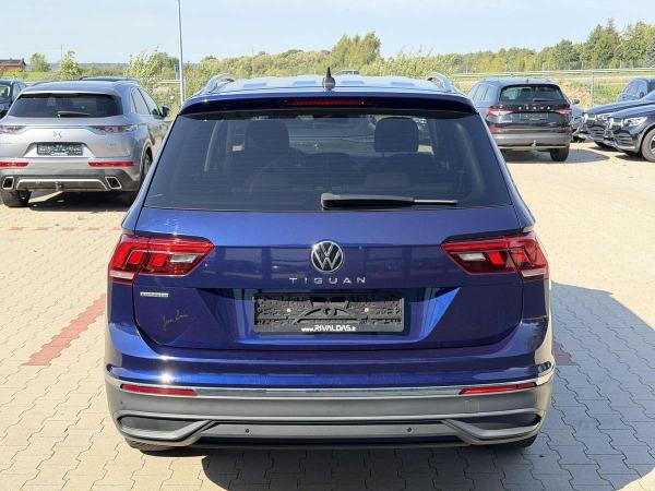 Zils Volkswagen Tiguan Allspace 2022 Šauļi, ar dzinēja tilpumu 1.50 L un nobraukumu 195 tūkst. km par 20558 €, foto 9 vietnē AUTOMOTO.COM.LV