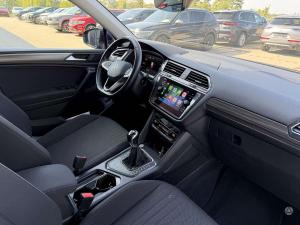 Zils Volkswagen Tiguan Allspace 2022 Šauļi, ar dzinēja tilpumu 1.50 L un nobraukumu 195 tūkst. km par 20558 €, foto 16 vietnē AUTOMOTO.COM.LV