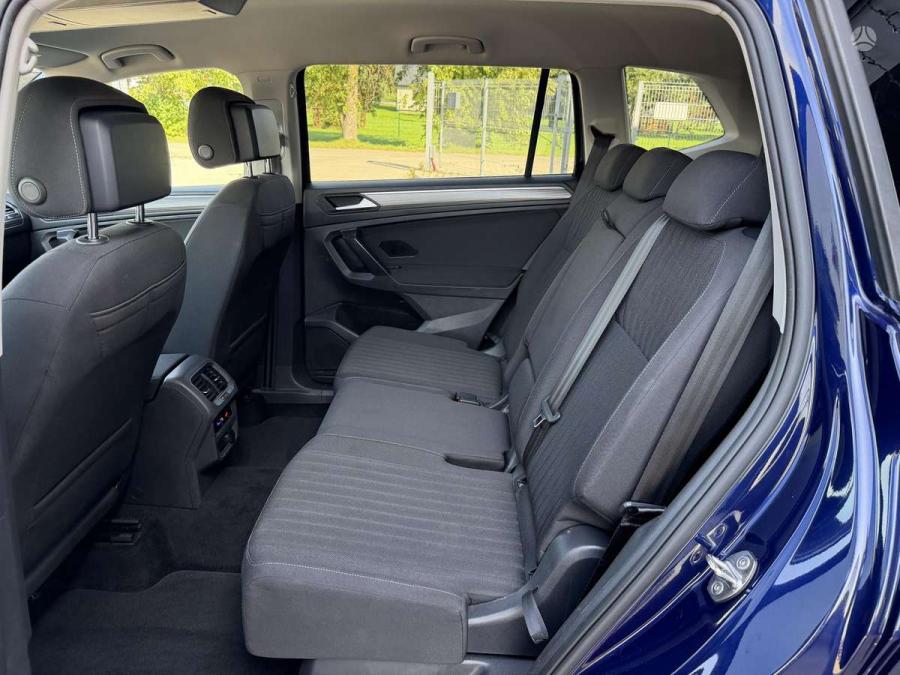 Zils Volkswagen Tiguan Allspace 2022 Šauļi, ar dzinēja tilpumu 1.50 L un nobraukumu 195 tūkst. km par 20558 €, foto 18 vietnē AUTOMOTO.COM.LV