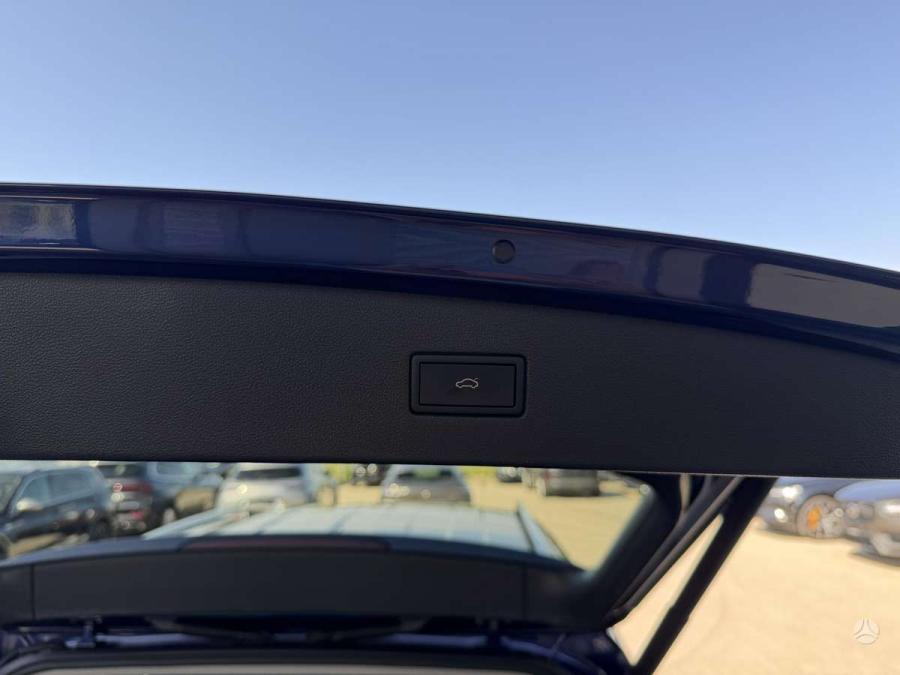 Zils Volkswagen Tiguan Allspace 2022 Šauļi, ar dzinēja tilpumu 1.50 L un nobraukumu 195 tūkst. km par 20558 €, foto 22 vietnē AUTOMOTO.COM.LV