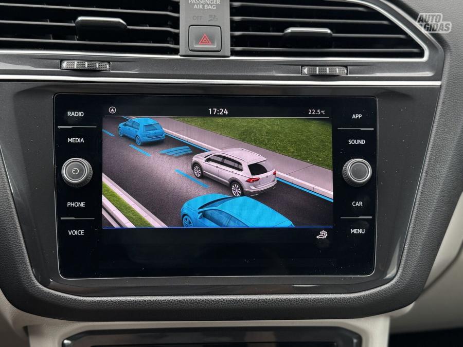 Blue Volkswagen Tiguan Allspace 2023 in Vilnius, with an engine capacity of 2.00 L and mileage of 48 thousand km for 29400 €, photo 7 on AUTOMOTO.COM.LV