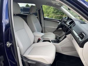 Zils Volkswagen Tiguan Allspace 2023 Viļņa, ar dzinēja tilpumu 1.98 L un nobraukumu 48 tūkst. km par 28200 €, foto 9 vietnē AUTOMOTO.COM.LV