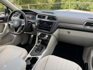 Zils Volkswagen Tiguan Allspace 2023 Viļņa, ar dzinēja tilpumu 1.98 L un nobraukumu 48 tūkst. km par 28200 €, foto 18 vietnē AUTOMOTO.COM.LV