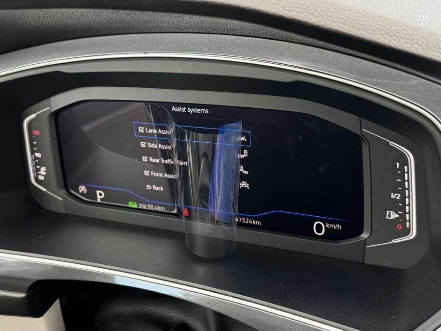 Zils Volkswagen Tiguan Allspace 2023 Viļņa, ar dzinēja tilpumu 1.98 L un nobraukumu 48 tūkst. km par 28200 €, foto 24 vietnē AUTOMOTO.COM.LV