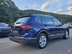 Zils Volkswagen Tiguan Allspace 2023 Viļņa, ar dzinēja tilpumu 1.97 L un nobraukumu 205 tūkst. km par 20000 €, foto 5 vietnē AUTOMOTO.COM.LV
