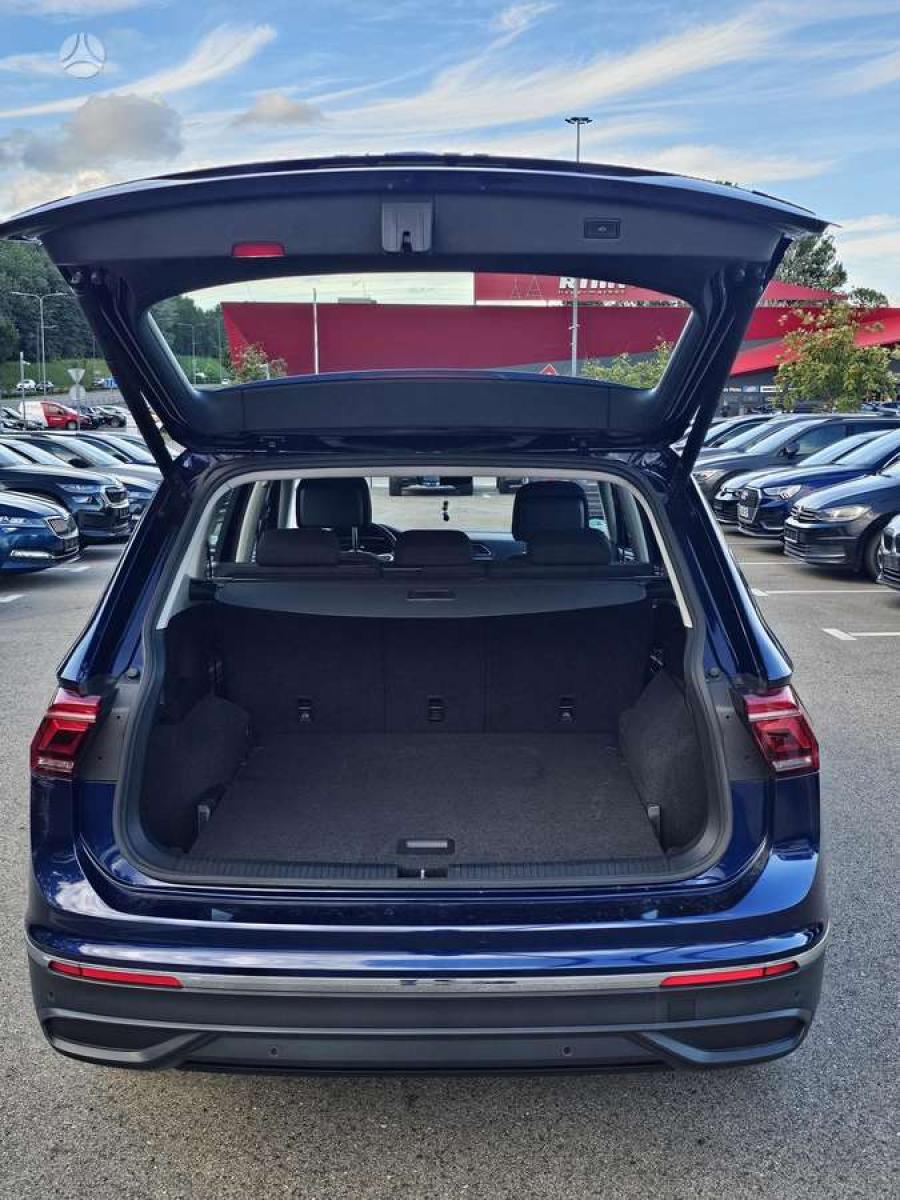 Zils Volkswagen Tiguan Allspace 2023 Viļņa, ar dzinēja tilpumu 1.97 L un nobraukumu 205 tūkst. km par 20000 €, foto 31 vietnē AUTOMOTO.COM.LV