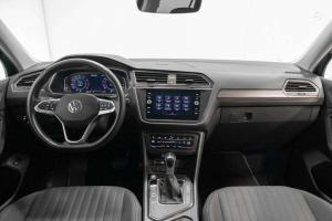 Zils Volkswagen Tiguan Allspace 2024 Viļņa, ar dzinēja tilpumu 1.50 L un nobraukumu 52 tūkst. km par 29800 €, foto 9 vietnē AUTOMOTO.COM.LV