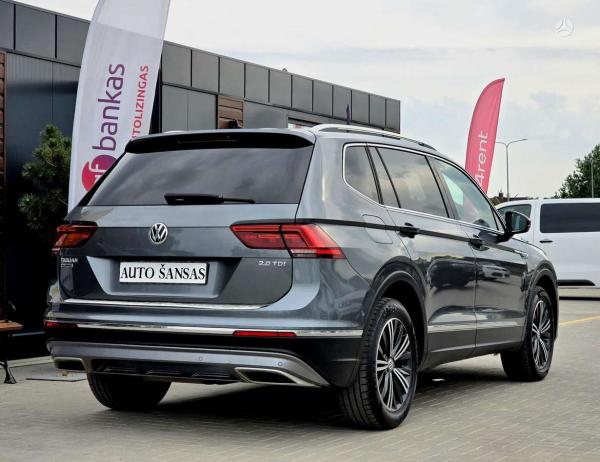 Brown Volkswagen Tiguan Allspace 2018 in Taurage, with an engine capacity of 1.97 L and mileage of 237 thousand km for 15850 €, photo 8 on AUTOMOTO.COM.LV