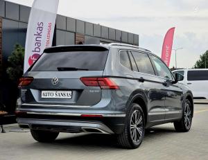 Brown Volkswagen Tiguan Allspace 2018 in Taurage, with an engine capacity of 1.97 L and mileage of 237 thousand km for 15850 €, photo 9 on AUTOMOTO.COM.LV