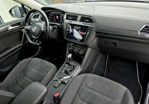 Brown Volkswagen Tiguan Allspace 2018 in Taurage, with an engine capacity of 1.97 L and mileage of 237 thousand km for 15850 €, photo 28 on AUTOMOTO.COM.LV