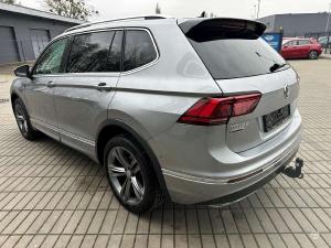 Brown Volkswagen Tiguan Allspace 2020 in Kaunas, with an engine capacity of 1.50 L and mileage of 186 thousand km for 20900 €, photo 5 on AUTOMOTO.COM.LV