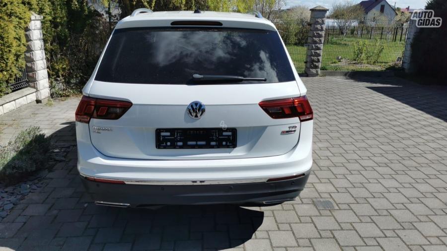 Volkswagen Tiguan Allspace 2018 Kauņa, ar dzinēja tilpumu 2.00 L un nobraukumu 123 tūkst. km par 19500 €, foto 3 vietnē AUTOMOTO.COM.LV