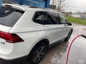 Volkswagen Tiguan Allspace 2018 Kauņa, ar dzinēja tilpumu 2.00 L un nobraukumu 123 tūkst. km par 19500 €, foto 5 vietnē AUTOMOTO.COM.LV