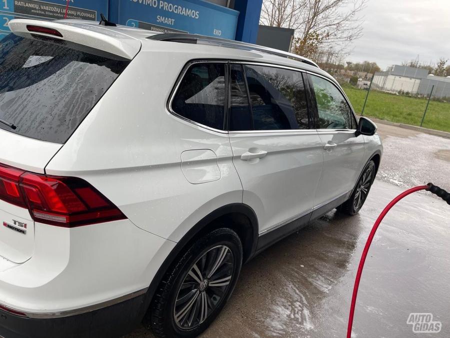 Volkswagen Tiguan Allspace 2018 Kauņa, ar dzinēja tilpumu 2.00 L un nobraukumu 123 tūkst. km par 19500 €, foto 5 vietnē AUTOMOTO.COM.LV