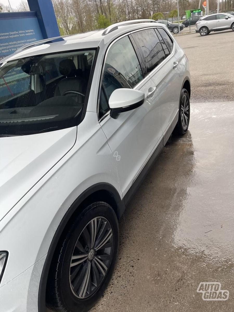 Volkswagen Tiguan Allspace 2018 Kauņa, ar dzinēja tilpumu 2.00 L un nobraukumu 123 tūkst. km par 19500 €, foto 11 vietnē AUTOMOTO.COM.LV
