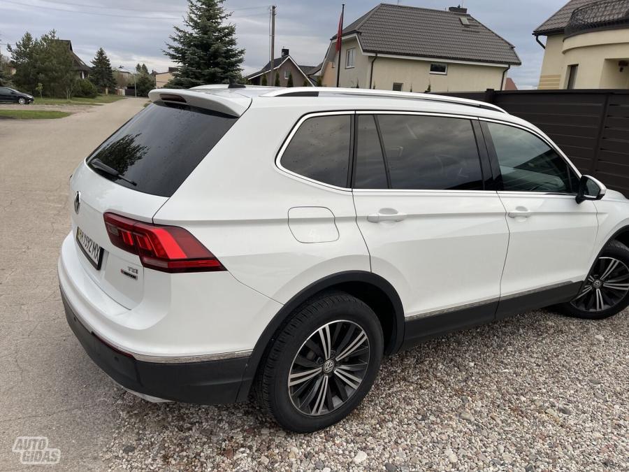 Volkswagen Tiguan Allspace 2018 Kauņa, ar dzinēja tilpumu 2.00 L un nobraukumu 123 tūkst. km par 19500 €, foto 16 vietnē AUTOMOTO.COM.LV