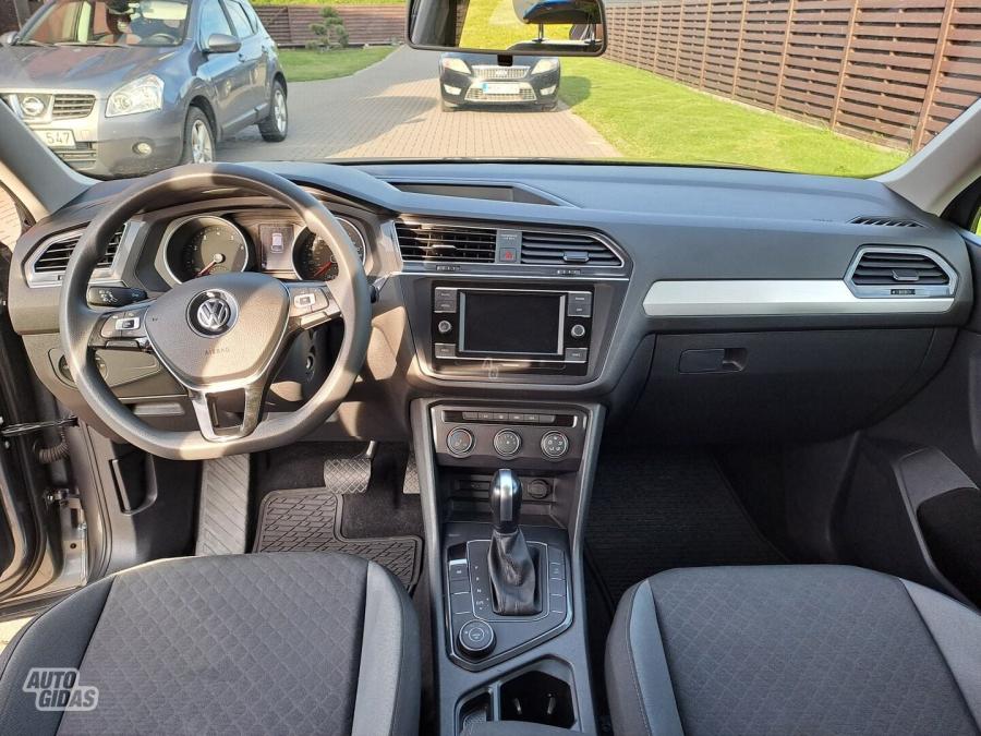 Volkswagen Tiguan Allspace 2020 Klaipėda, ar dzinēja tilpumu 2.00 L un nobraukumu 75 tūkst. km par 16800 €, foto 13 vietnē AUTOMOTO.COM.LV