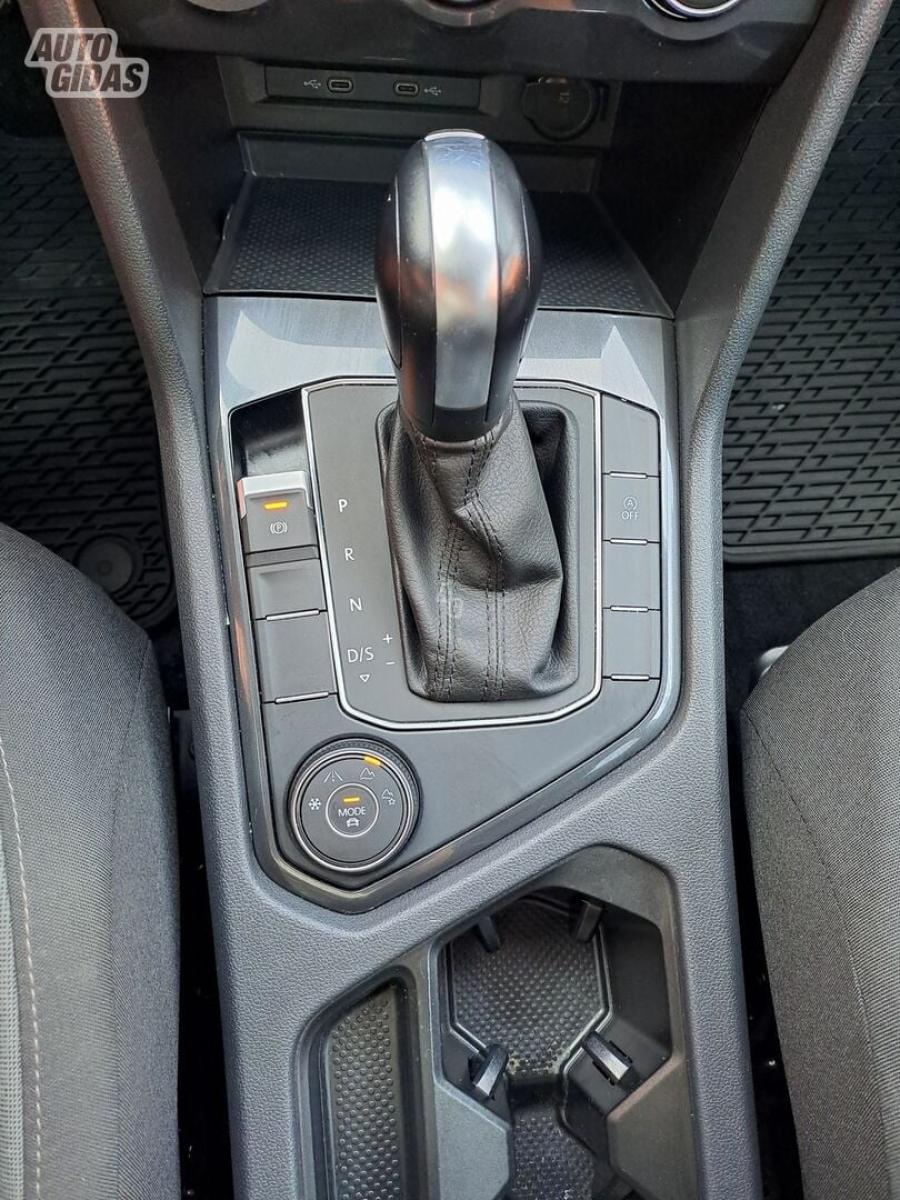 Volkswagen Tiguan Allspace 2020 Klaipėda, ar dzinēja tilpumu 2.00 L un nobraukumu 75 tūkst. km par 16800 €, foto 16 vietnē AUTOMOTO.COM.LV