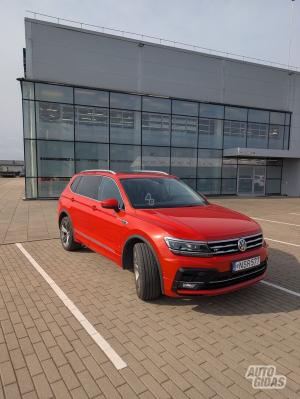 Фольксваген Tiguan Allspace 2021 в Паневежис, объемом двигателя 2.00 л и пробегом 60 тыс. км за 29500 €, фото  на AUTOMOTO.COM.LV