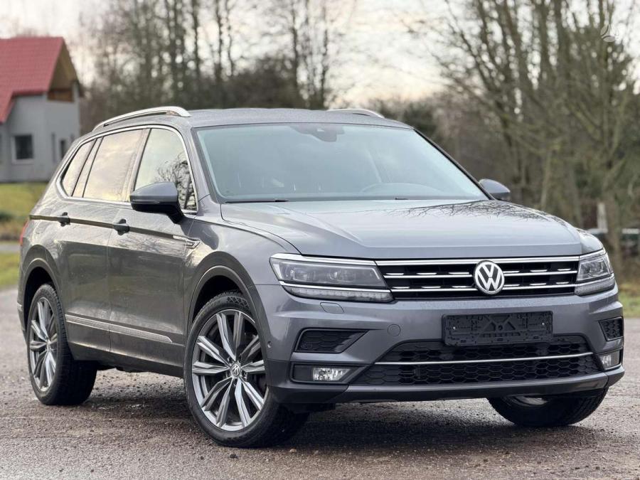 Pelēks Volkswagen Tiguan Allspace 2018 Utena, ar dzinēja tilpumu 1.97 L un nobraukumu 293 tūkst. km par 17950 €, foto 4 vietnē AUTOMOTO.COM.LV