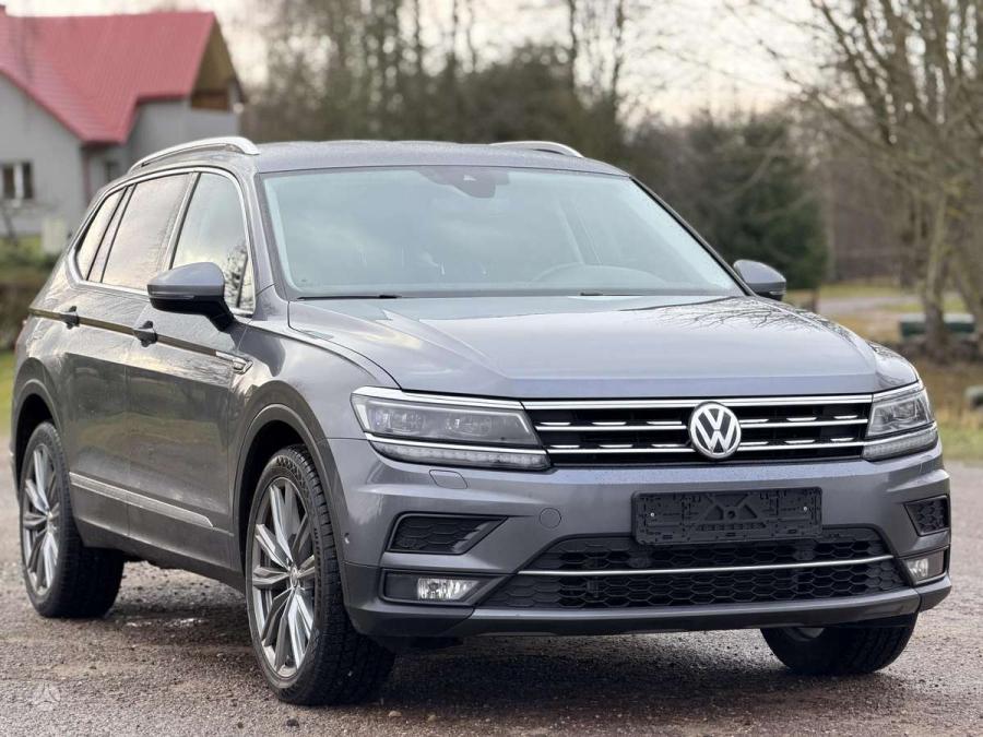 Pelēks Volkswagen Tiguan Allspace 2018 Utena, ar dzinēja tilpumu 1.97 L un nobraukumu 293 tūkst. km par 17950 €, foto 6 vietnē AUTOMOTO.COM.LV