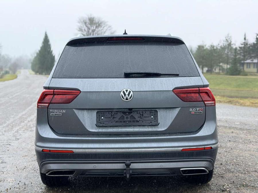 Pelēks Volkswagen Tiguan Allspace 2018 Utena, ar dzinēja tilpumu 1.97 L un nobraukumu 294 tūkst. km par 17750 €, foto 9 vietnē AUTOMOTO.COM.LV