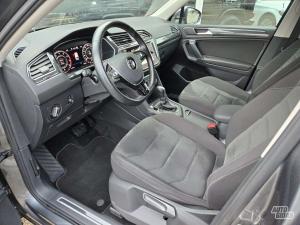 Pelēks Volkswagen Tiguan Allspace 2018 Kauņa, ar dzinēja tilpumu 2.00 L un nobraukumu 62 tūkst. km par 33114 €, foto 11 vietnē AUTOMOTO.COM.LV