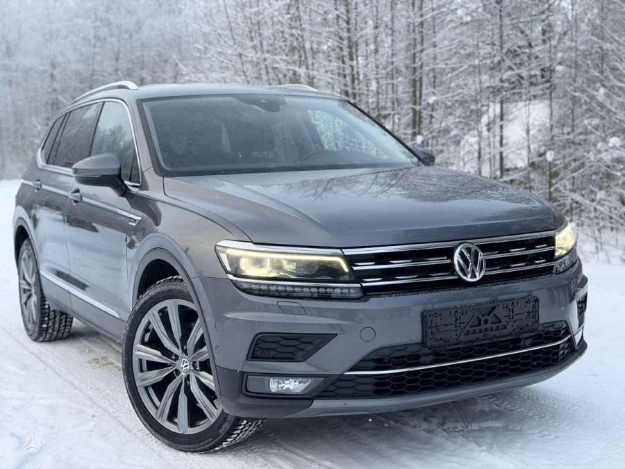 Серый Фольксваген Tiguan Allspace 2018 в Утена, объемом двигателя 1.97 л и пробегом 294 тыс. км за 17950 €, фото 4 на AUTOMOTO.COM.LV