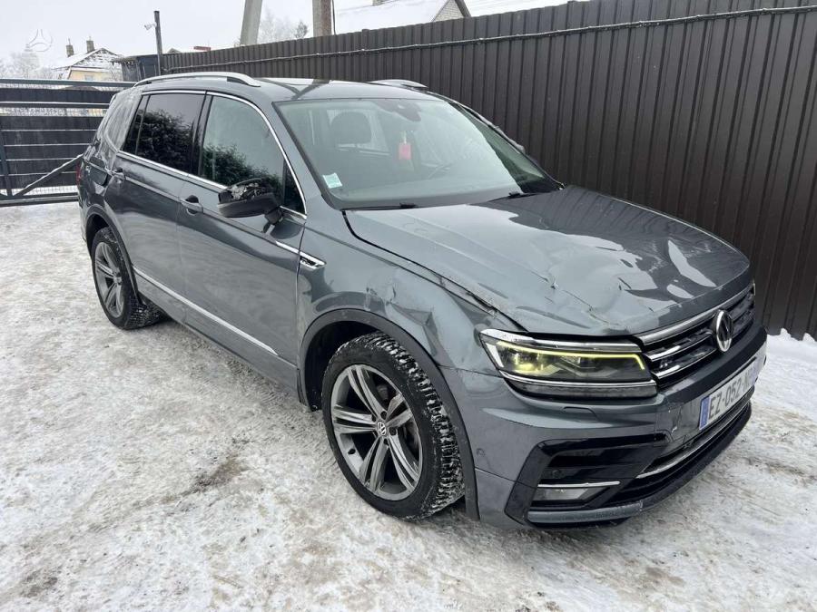 Pelēks Volkswagen Tiguan Allspace 2018 Kauņa, ar dzinēja tilpumu 1.97 L un nobraukumu 170 tūkst. km par 9200 €, foto 3 vietnē AUTOMOTO.COM.LV