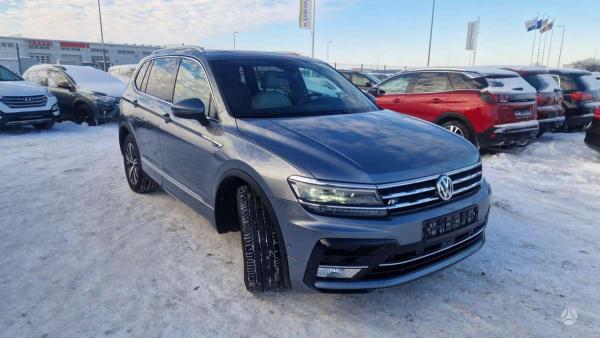 Pelēks Volkswagen Tiguan Allspace 2018 Marijampole, ar dzinēja tilpumu 1.98 L un nobraukumu 94 tūkst. km par 18490 €, foto 2 vietnē AUTOMOTO.COM.LV