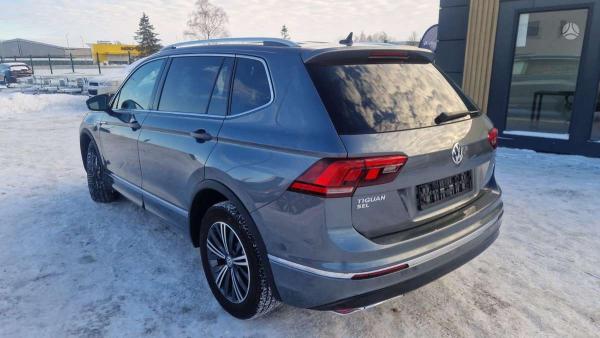 Pelēks Volkswagen Tiguan Allspace 2018 Marijampole, ar dzinēja tilpumu 1.98 L un nobraukumu 94 tūkst. km par 18490 €, foto 7 vietnē AUTOMOTO.COM.LV