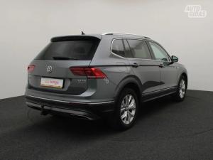 Grey Volkswagen Tiguan Allspace 2018 in Vilnius, with an engine capacity of 2.00 L and mileage of 178 thousand km for 20699 €, photo 8 on AUTOMOTO.COM.LV