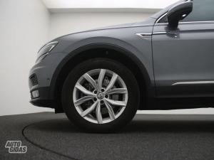 Grey Volkswagen Tiguan Allspace 2018 in Vilnius, with an engine capacity of 2.00 L and mileage of 178 thousand km for 20699 €, photo 28 on AUTOMOTO.COM.LV