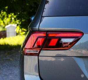 Серый Фольксваген Tiguan Allspace 2018 в Кретинга, объемом двигателя 1.97 л и пробегом 174 тыс. км за 17999 €, фото 14 на AUTOMOTO.COM.LV