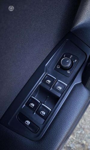 Серый Фольксваген Tiguan Allspace 2018 в Кретинга, объемом двигателя 1.97 л и пробегом 174 тыс. км за 17999 €, фото 28 на AUTOMOTO.COM.LV