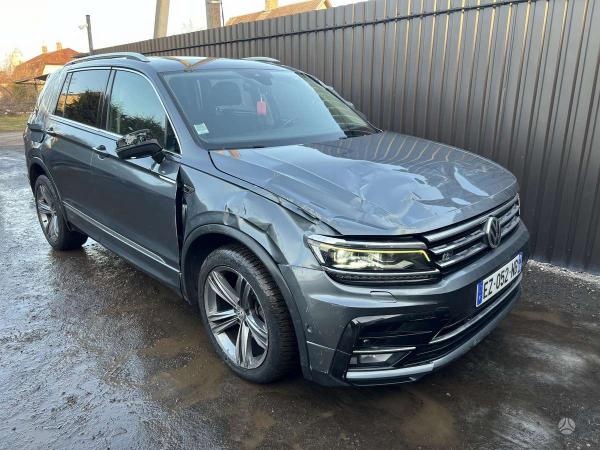 Серый Фольксваген Tiguan Allspace 2018 в Каунас, объемом двигателя 1.97 л и пробегом 170 тыс. км за 7500 €, фото 3 на AUTOMOTO.COM.LV
