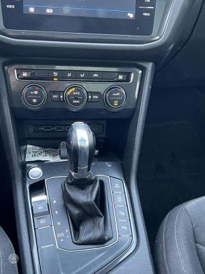 Серый Фольксваген Tiguan Allspace 2018 в Каунас, объемом двигателя 1.97 л и пробегом 170 тыс. км за 7500 €, фото 13 на AUTOMOTO.COM.LV